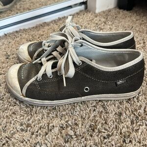 Simple | Shoes | Vintage Metallic Brown Simple Sneakers | Poshmark